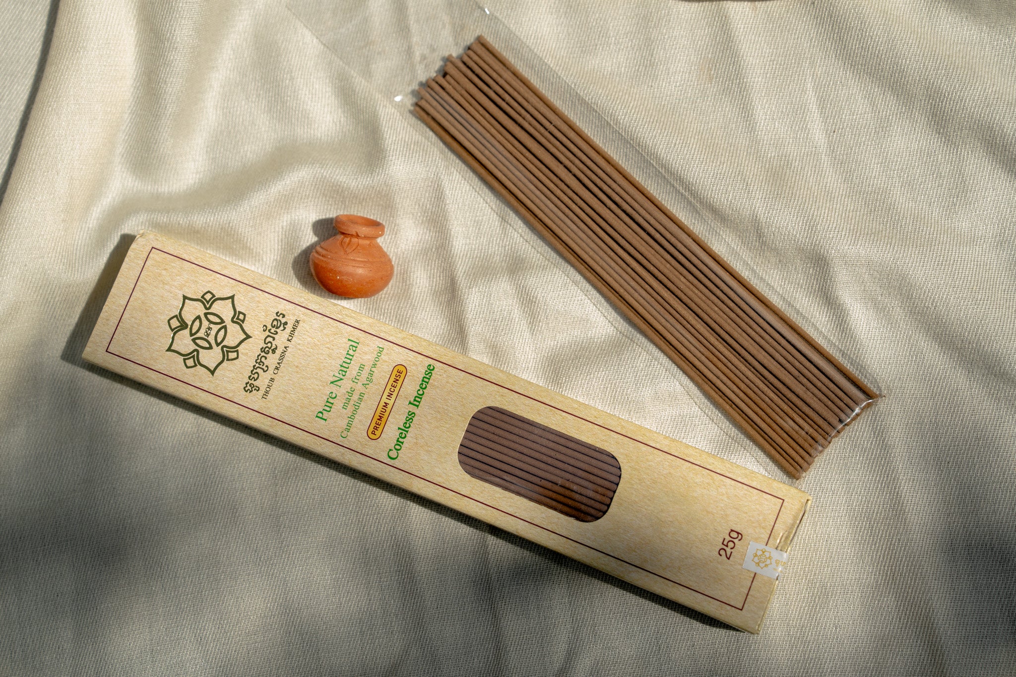 Cambodian Agarwood/Oud Incense Sticks- Premium 25g (Coreless) – Crassna ...