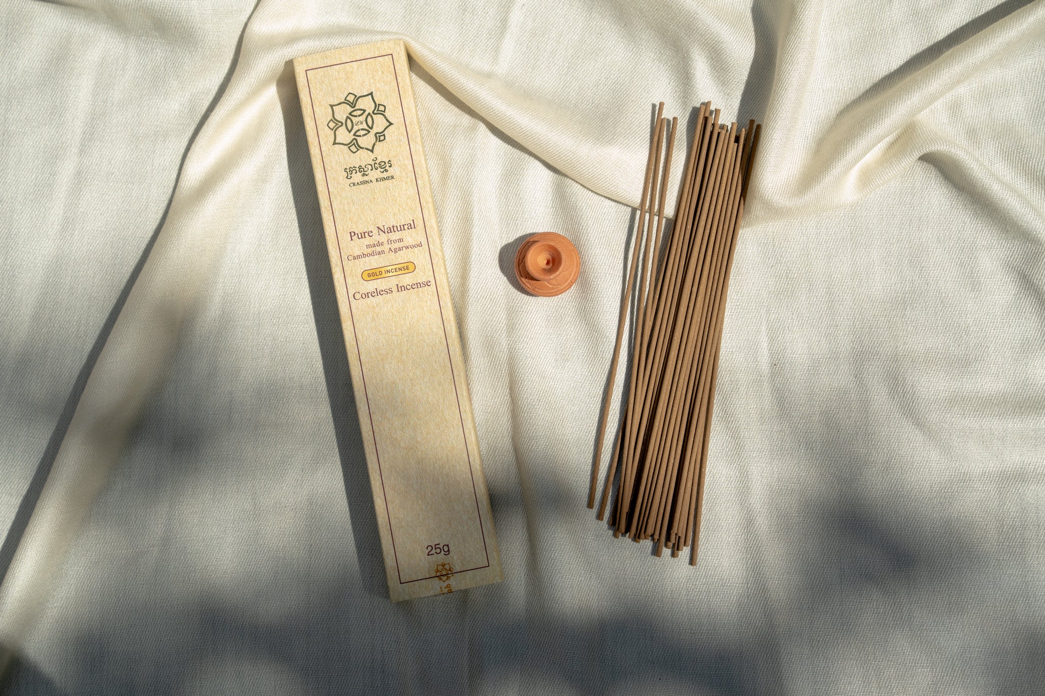 Crassna Khmer Cambodian Agarwood/Oud Incense Sticks- Gold (Coreless)